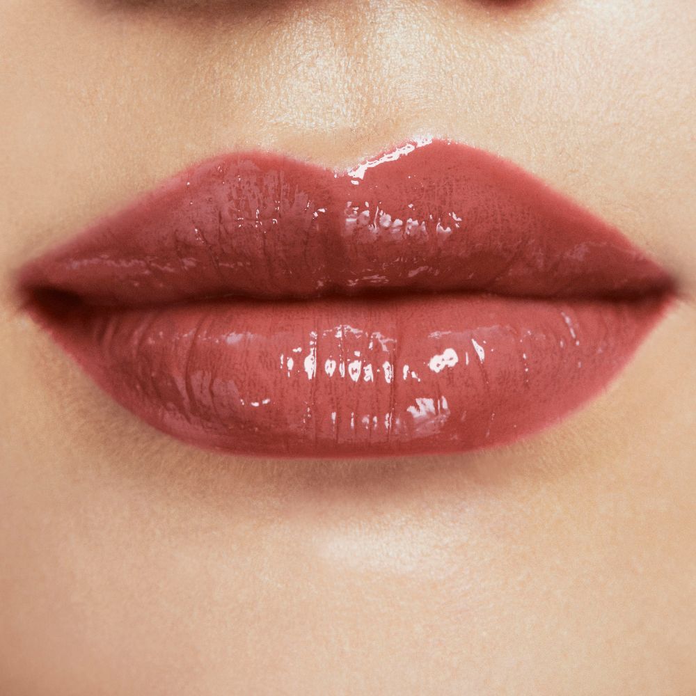 LoveShine Candy Glaze | Sheer-shine Lip Balm dari YSL Beauty Indonesia